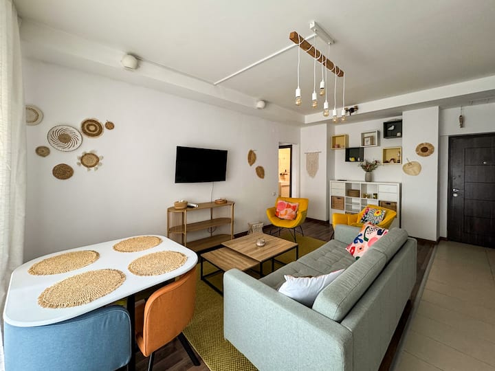 Bysara-stylish 3br With Pool Access - Bucharest