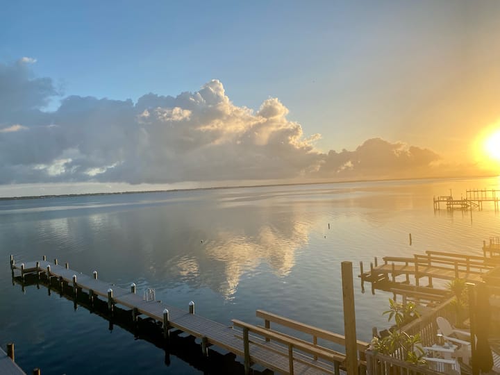 Waterfront Paradise With Private Dock - Pensacola Beach, FL