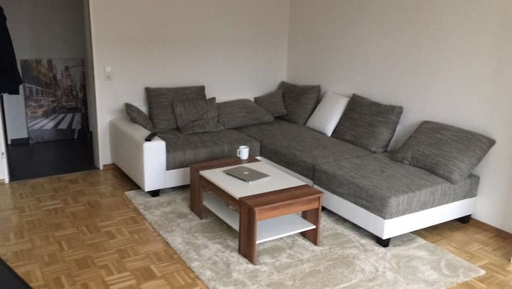 Zentrale Moderne Zwei Zimmerwohnung - Oldenburg