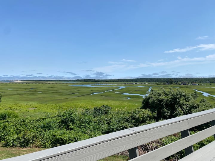 The Misty Marsh Cottage - Sandwich, MA