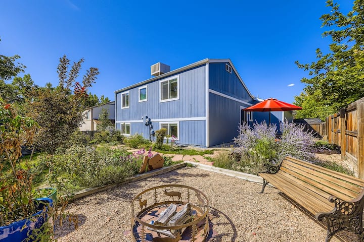 Sunlit Mid-term Stay • 15 Min To Denver & Boulder - Broomfield, CO