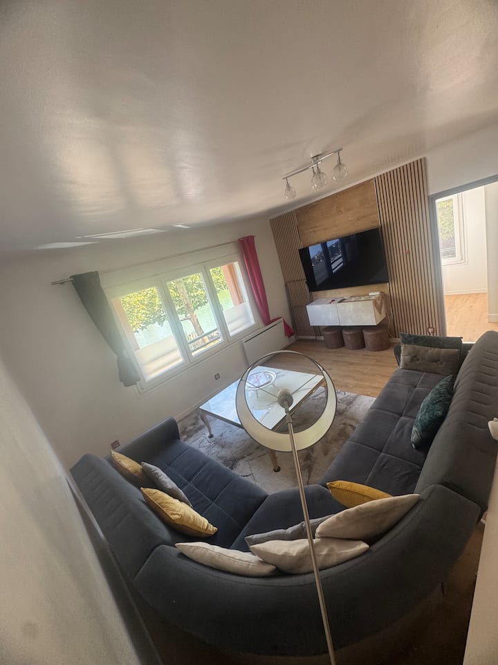 Appartement 6 Couchages En Bord De Seine - Saint-Denis, France