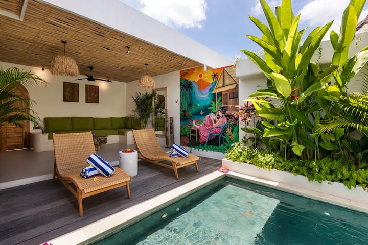 New Seminyak 1b Lush Jungle Ethnic Retreat Villa - Indonesië
