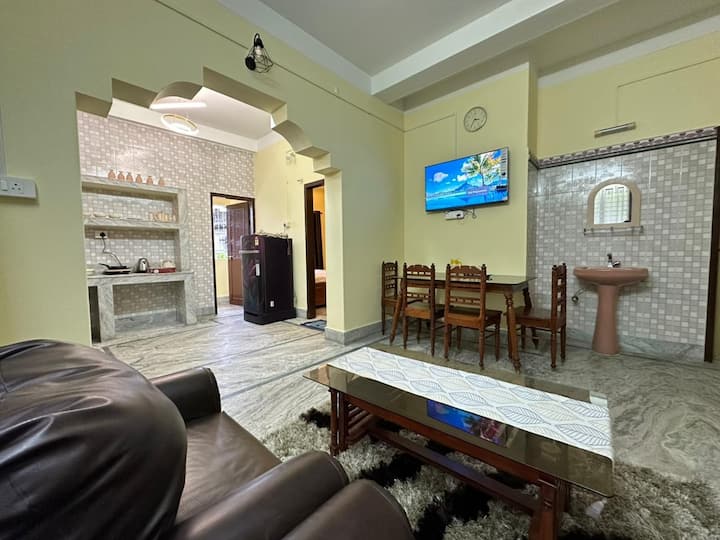 Samriddhi - 2bhk 1ac Private Home - Siliguri