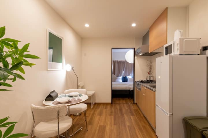 Near Tsutenkaku Tower｜41㎡・sleeps 7｜7 Min To Subway - Japón