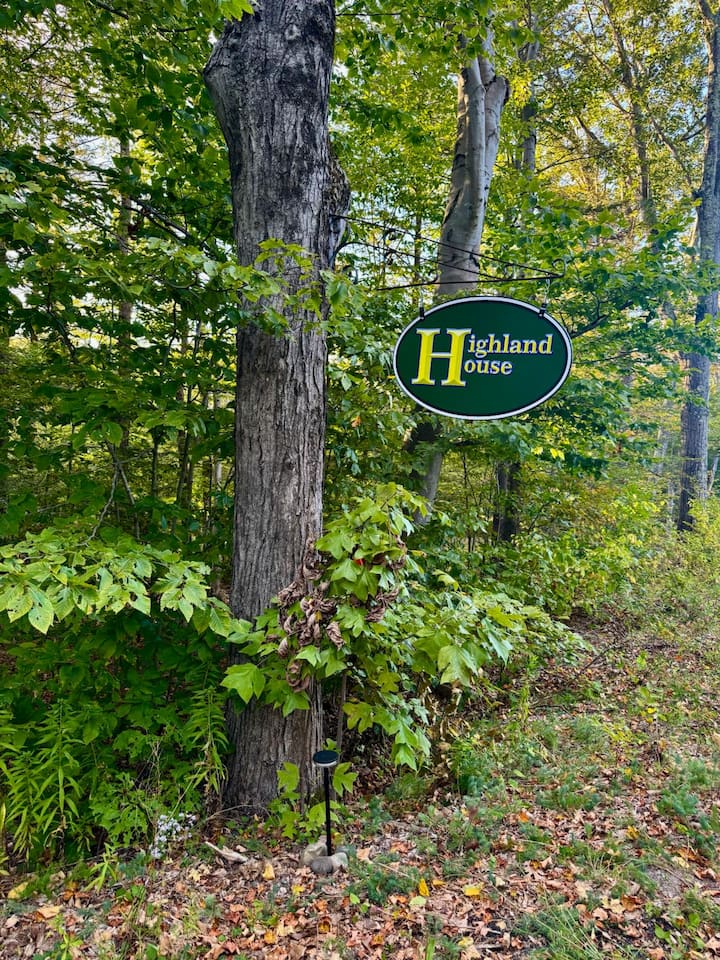 Nature Escape: Fire Pit • Games • Near Windham Mtn - 카이로