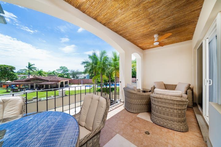 Peninsula 39 Modern Comfort Just Renovated 1br - Playa Langosta