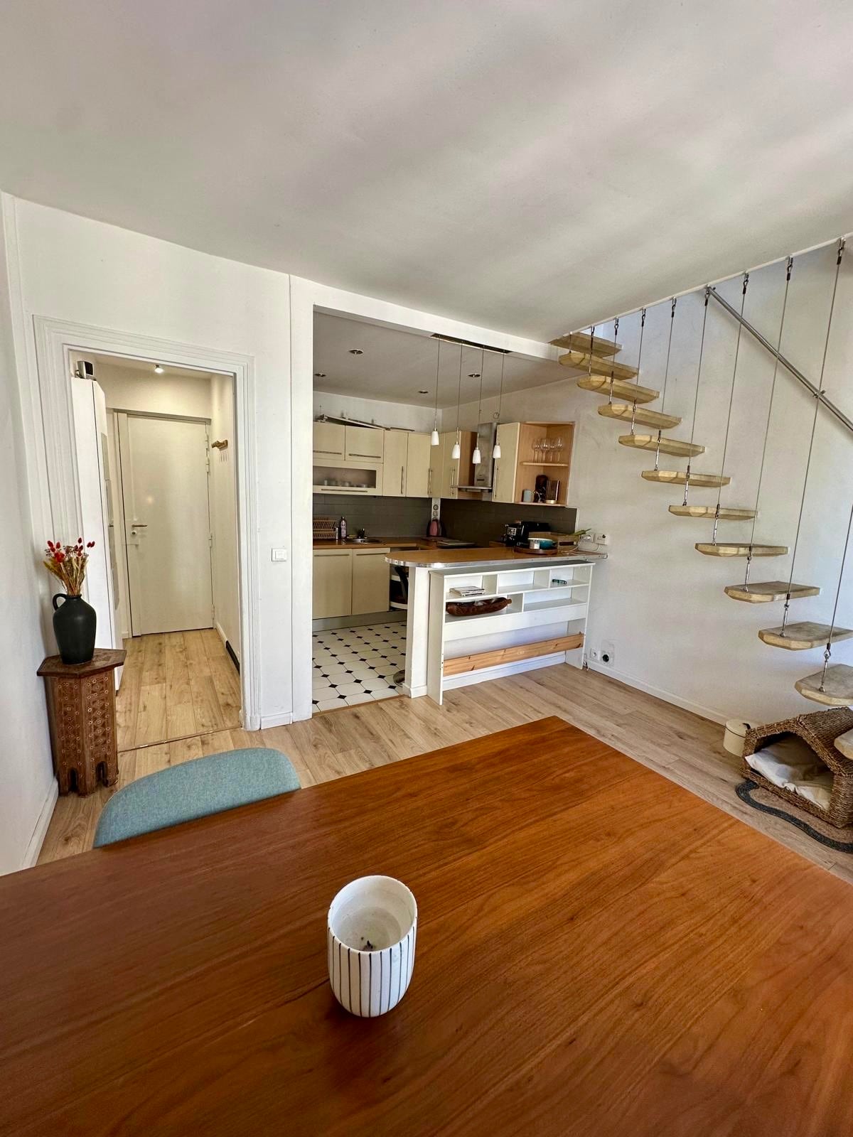Bright 76 m² duplex with 3 balconies - Apartments for Rent in Paris ...