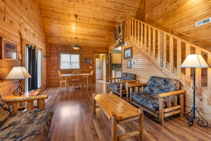 #807 Plex "Include Waterpark Pass Value $400" - Fort McCoy, WI