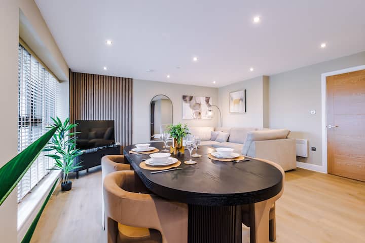 Stunning 2 Bed 2 Bath W/parking Leeds City Centre - Leeds