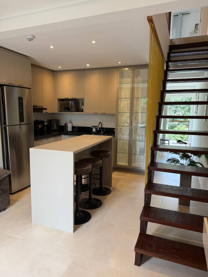 Duplex 3 Quartos No Condomínio Na Praia De Juqueh - São Sebastião