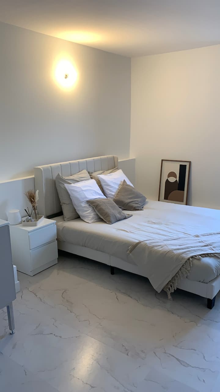 Colocation Premium – 5 Suites Privatives à Gex - Divonne-les-Bains