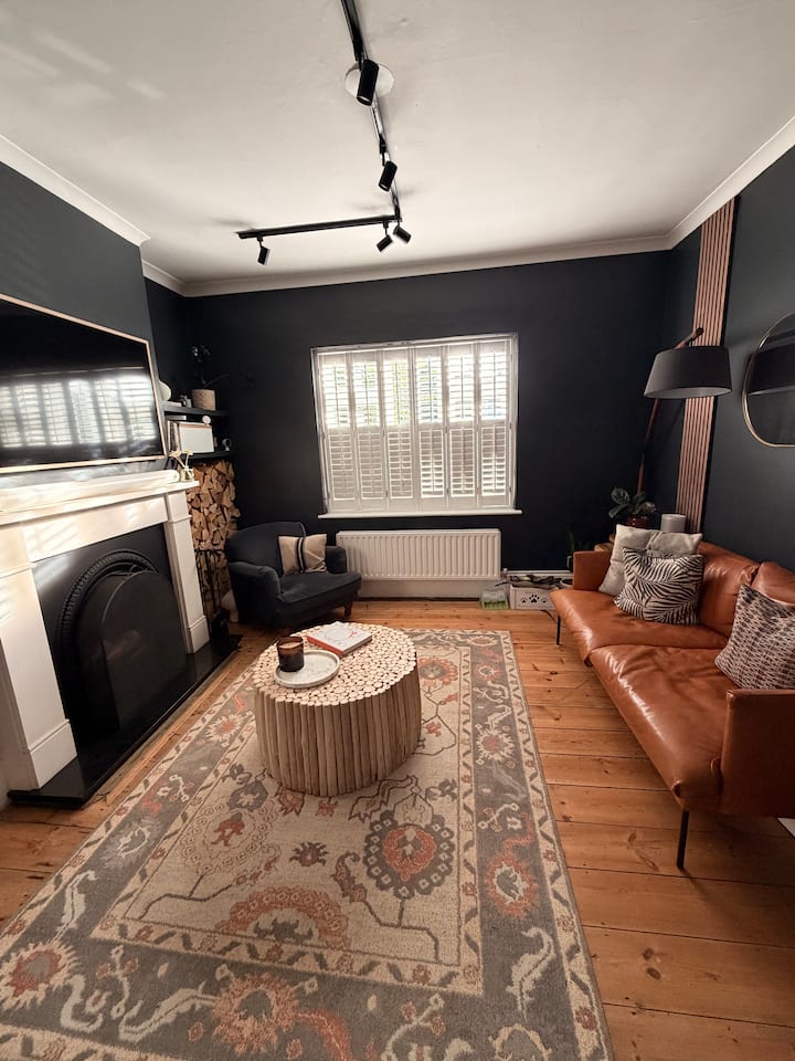 Modern Smart Home With Garden Near Station - Sevenoaks