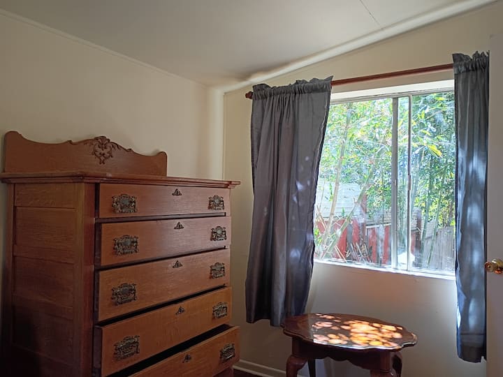 Maricopa House, Room For 1 - Ojai, CA