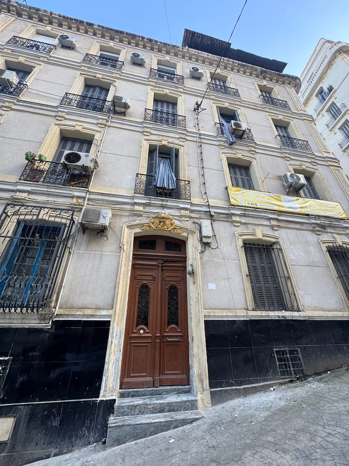 Confort Moderne Déco Traditionnel Centre D’alger - Alger