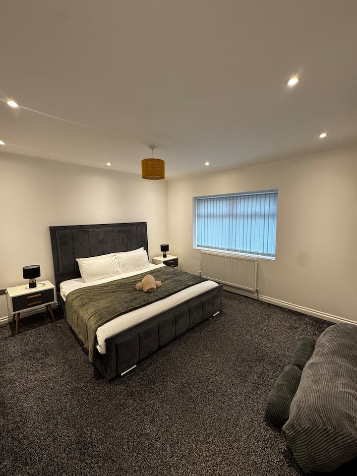 Willow Haven - Manchester