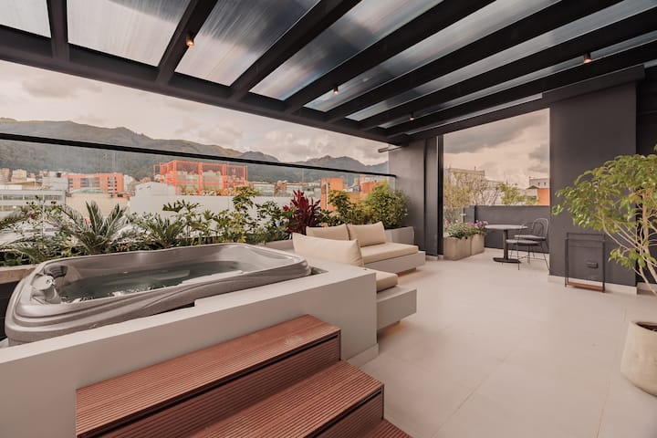 82t Building-501 3br Jacuzzi Suite Zona T - Bogota