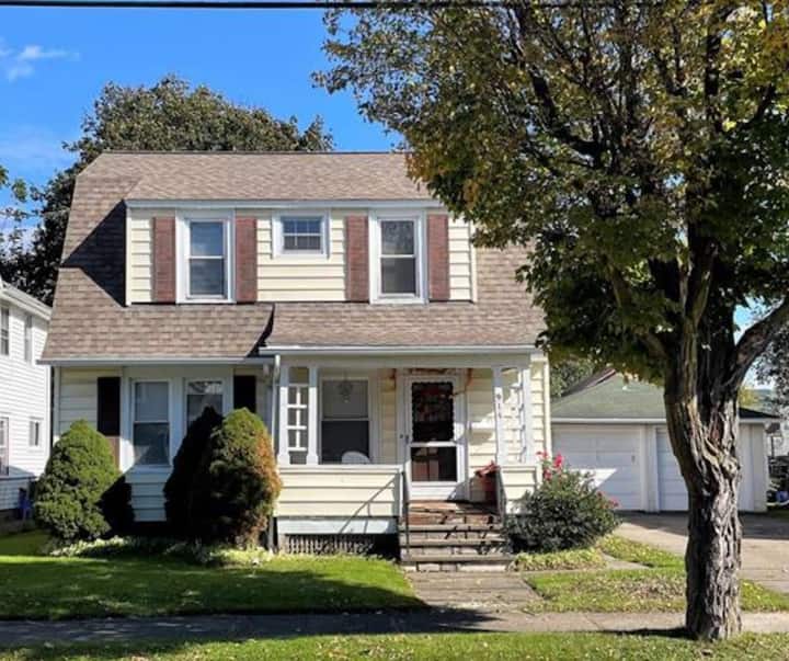 The Yellow Rose Of Elmira - Elmira, NY