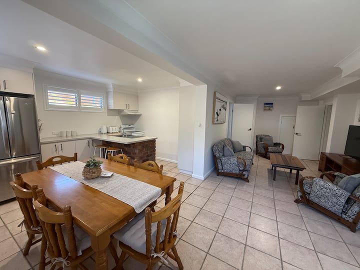 Relaxed Guest House Near Werri Beach - Gerroa
