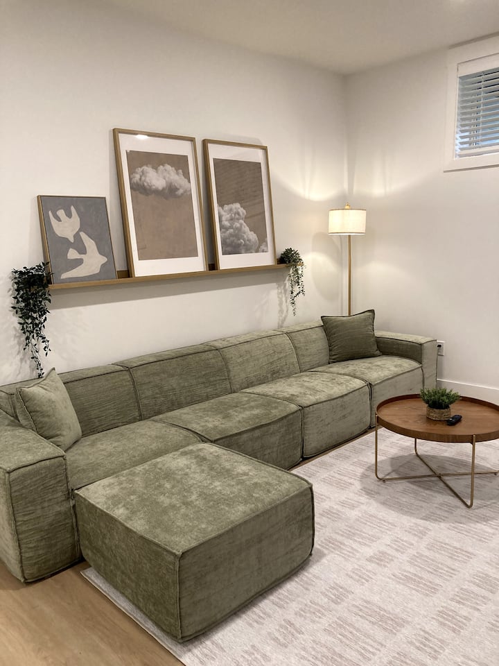 A Modern Suite Designed For Comfort - Fort St. John