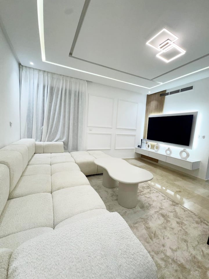 Appartement De Luxe 3 Chambres + Piscine Au Centre - Marrakech