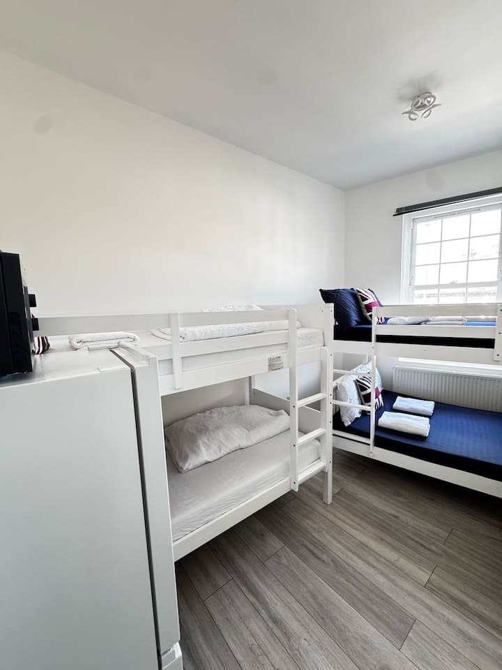 Family Room In Zone 2 - Londres