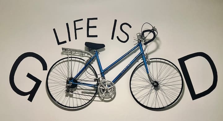 Cycle Chic Getaway | Upgraded Kitchen & More - Denver, CO