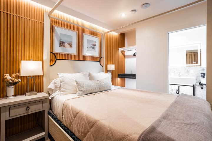 Washington Suite 101 - Long Beach, CA