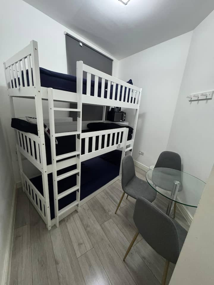 Triple Room In Zone 2 - Edgware