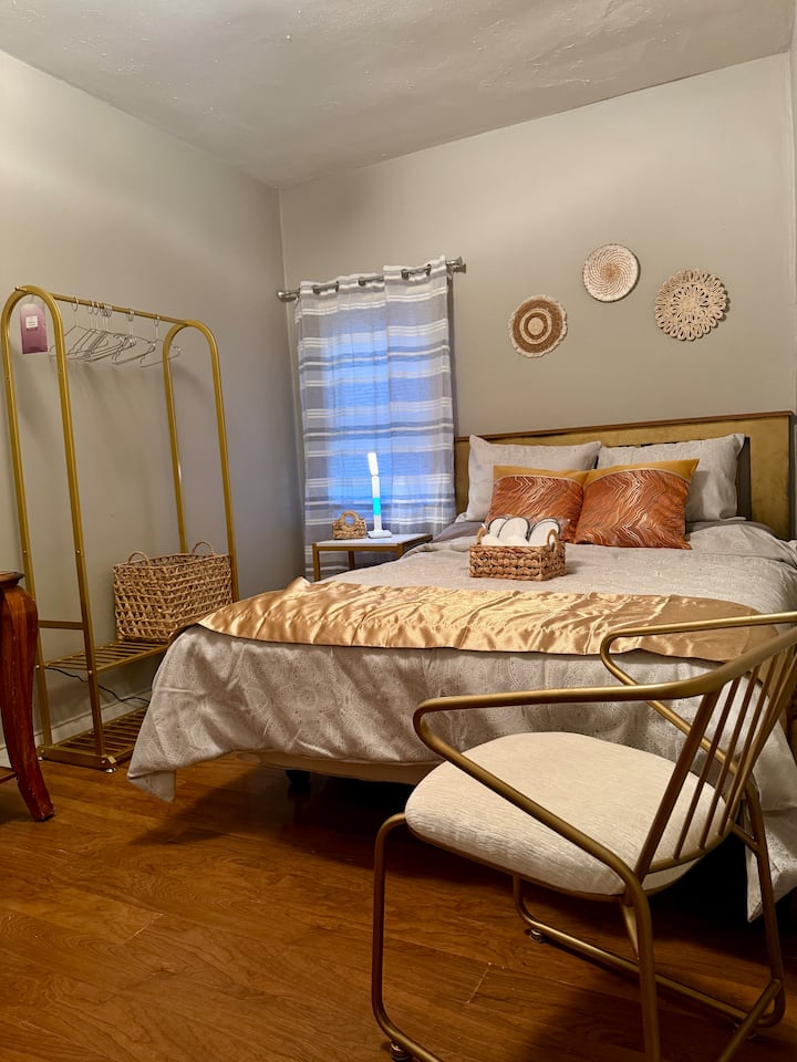 Cozy Home/3beds/1bath/downtown Omaha - Omaha