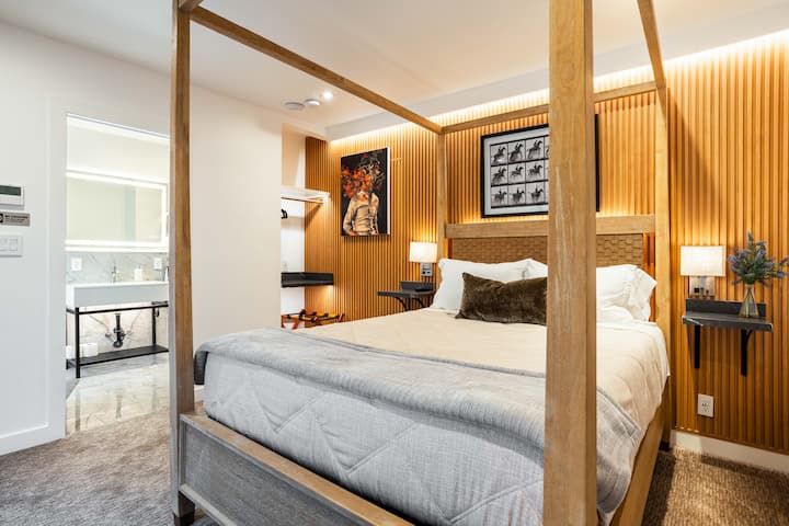 Washington Suite 102 - Long Beach, CA