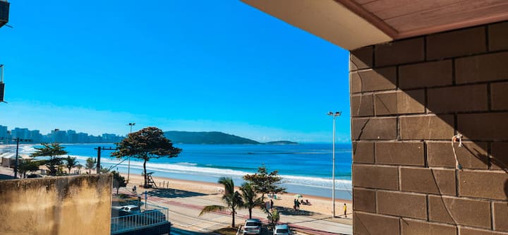Beira-mar Com Piscina, Ar-cond. E Garagem - Guarapari