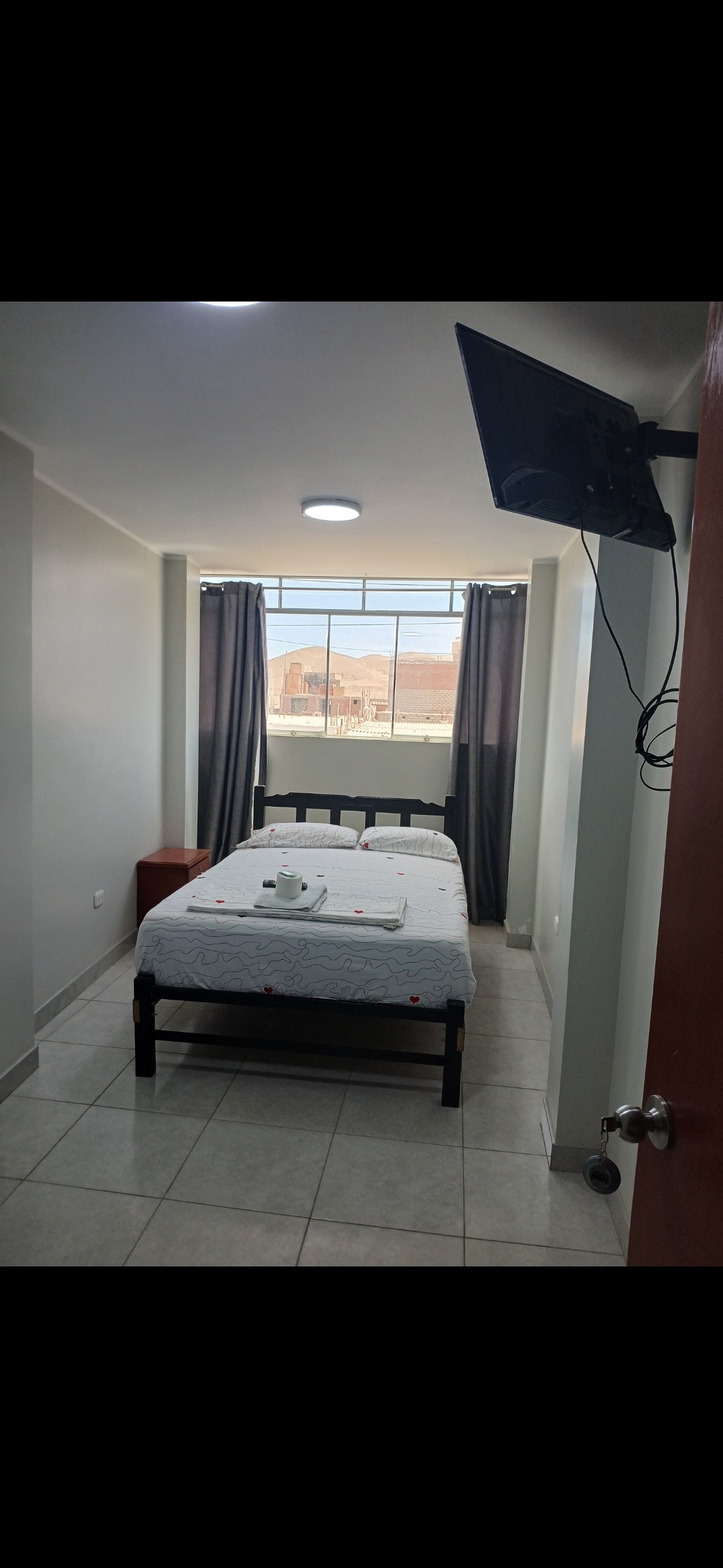 chambre double, un lit pour 2 personnes - Hôtels à louer à La Victoria ...