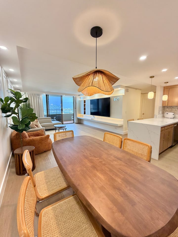 Luxury Mountain & River View Room #6ㅣ Free Parking - Honolulu