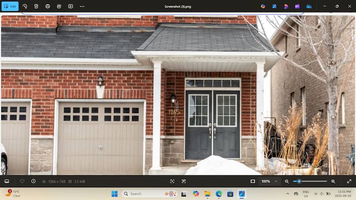 Home Milton,on,canada 
30 Min From Airport/toronto - Milton