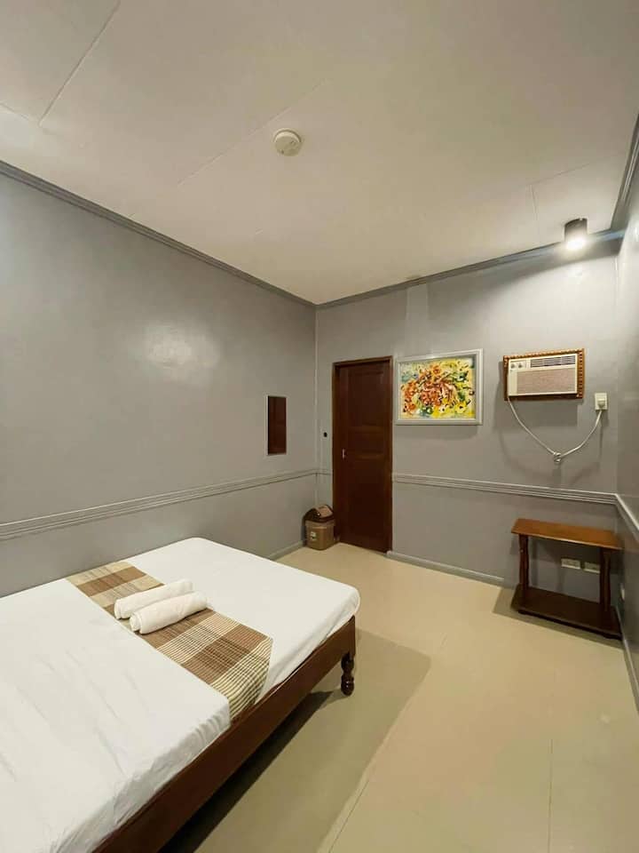 Affordable Stay. Experience Puerto Like A Local. - Puerto Princesa