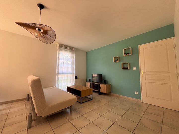 Appartement 2 Chambres Avec Jardin - St-priest - Saint-Priest