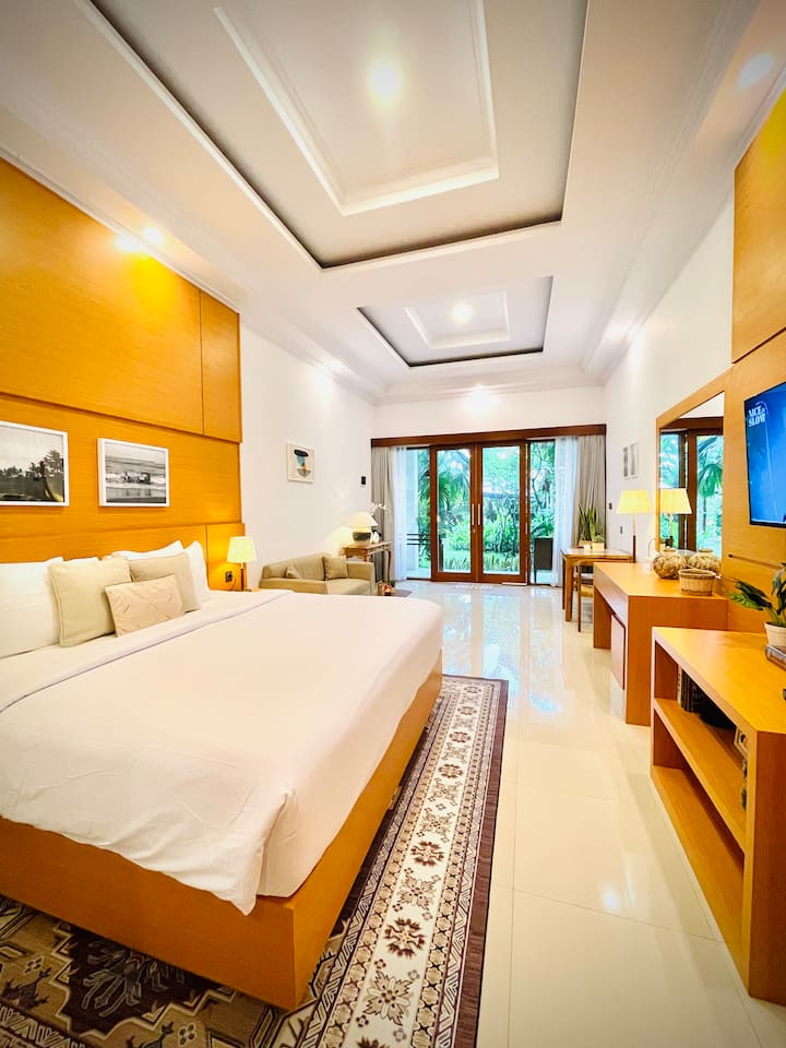 Spacious & Private 1br | Shared Pool Seminyak - Seminyak