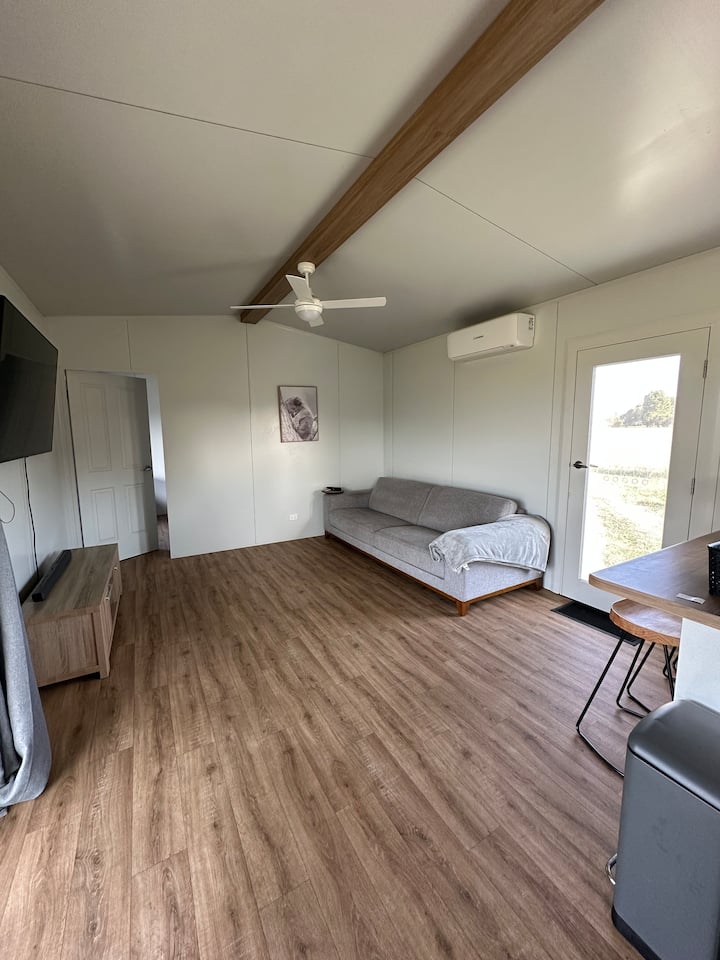 Little Corvo - 25acre Farm Stay - Dunedoo