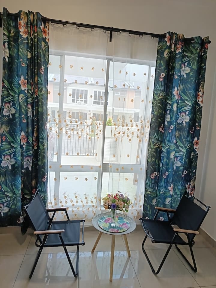 Entire Villa 2br1b 3k1s:0 Deposit+kitchen+4carpark - Serendah