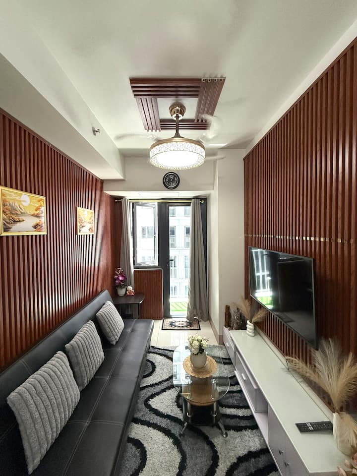 Uno Vibe - Shore 3 @ Mall Of Asia, Near Airport - Metro Manila