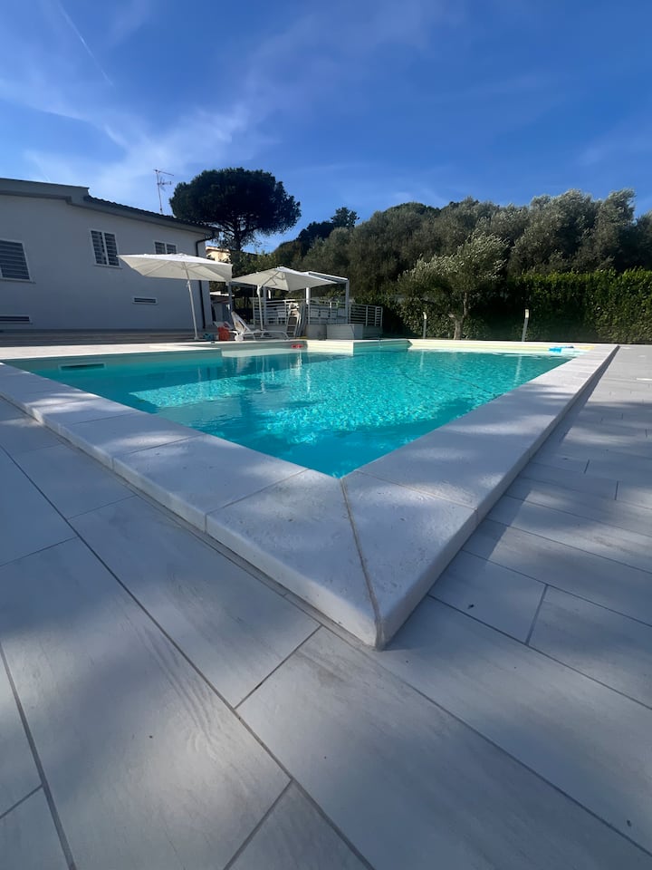 Piscina E Natura A Due Passi Da Roma E Dal Mare - Ardea