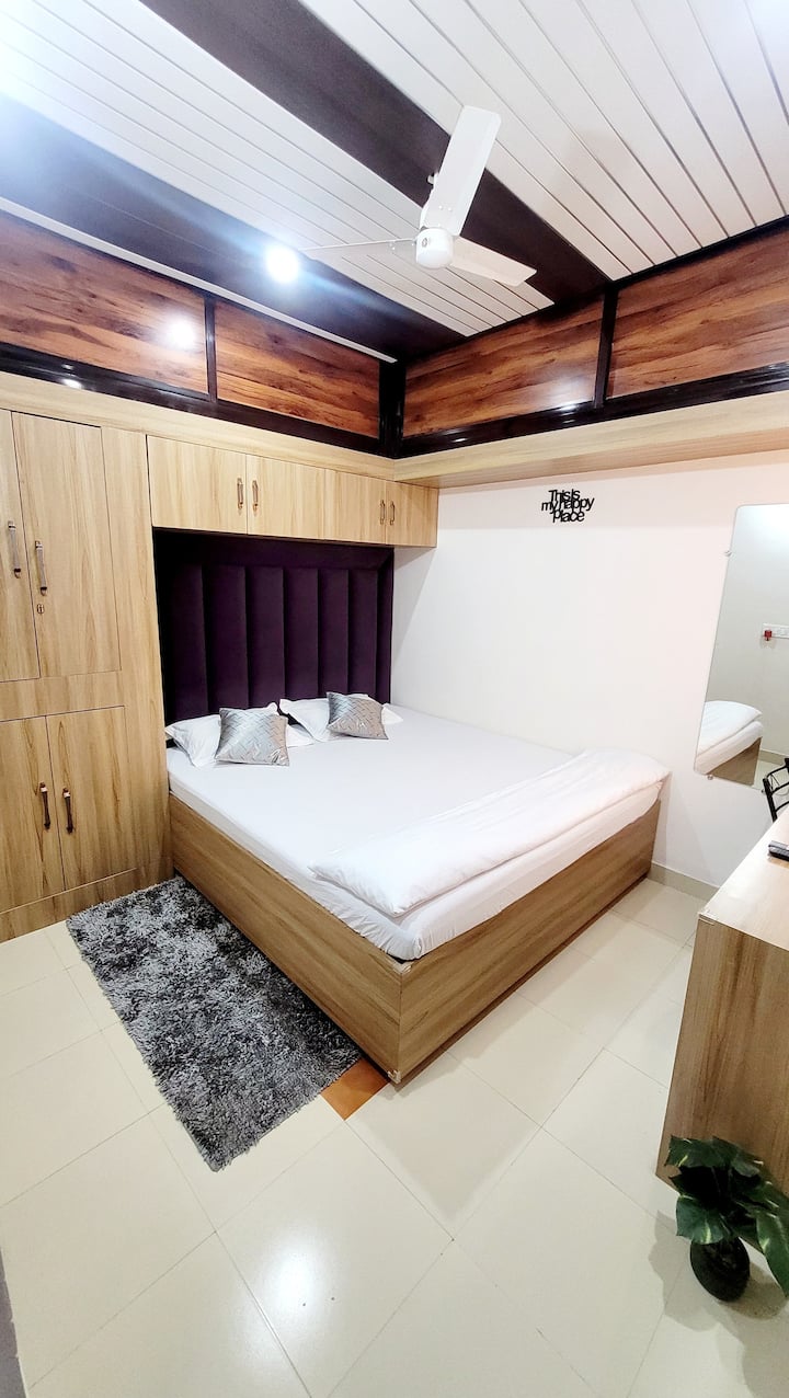 Happy Home. Couple Friendly. Indipendent 1bhk Flat - Lucknow