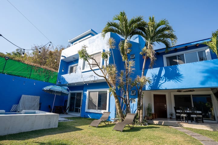 Hermosa Casa Con Alberca Y Jacuzzi En Cuernavaca - Cuernavaca