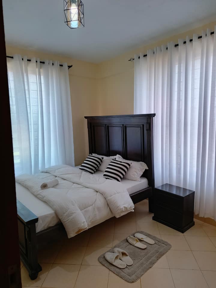 Lillycurvys Village - Diani Beach