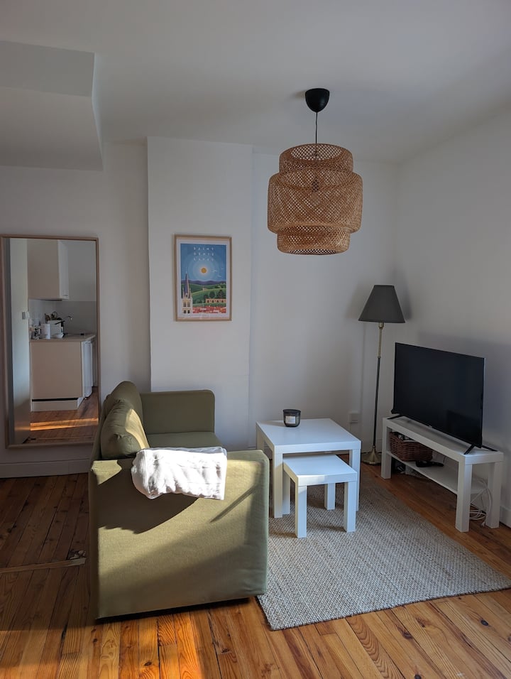 Studio + Coin Nuit Lyon Sud - Parking Privé - Saint-Genis-Laval