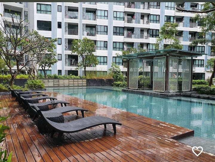 1 Bed 1 Bathroom Centrio Condominimum - Phuket