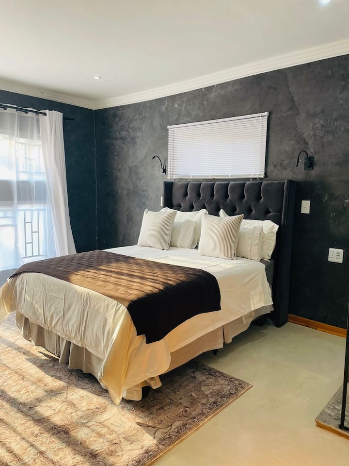 On Kruger Guesthouse - Mokopane