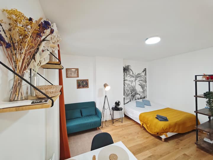 Seine 2-min & Notre Dame • Cozy Studio - Sainte-Chapelle