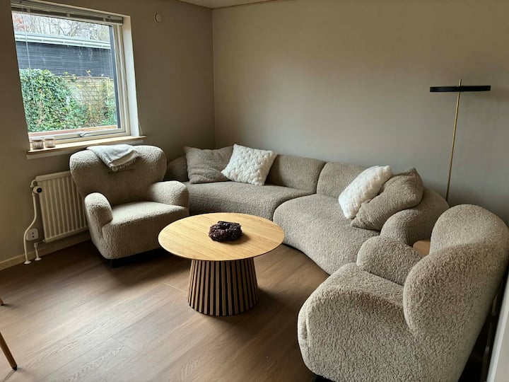 Nyrenoveret Bolig Tæt På Strand - Denemarken